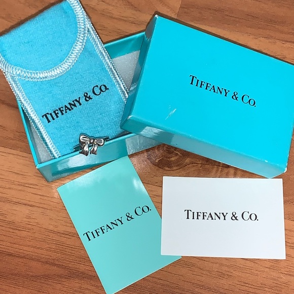 Tiffany & Co. | Jewelry | Authentic Tiffany Co Bow Ring | Poshmark